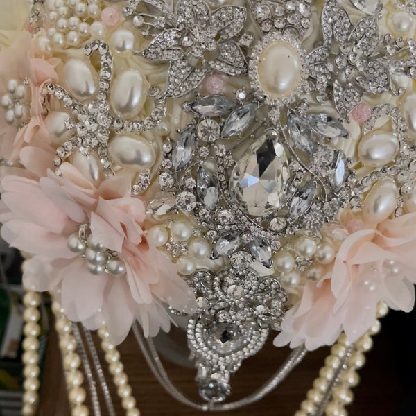 CUSTOM BROOCH BOUQUET, Champagne Wedding Brooch Bouquet, Custom Bouquet ...