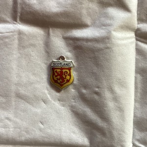 Bahrain Silver Bracelet Charm Enamel Travel Shield Asia Crest Souvenir ...