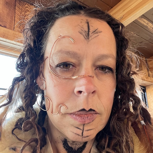 EARHALO - BIA'S CROWN | Ear Cuff Chain & Face Chain - Face Jewelry ...