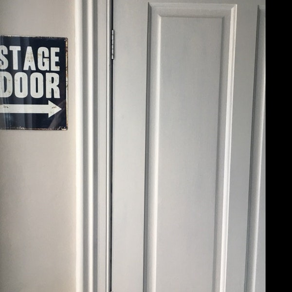 Stage Door Arrow Customizable - Enamel Metal TIN SIGN Wall Plaque - Etsy UK