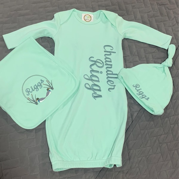 Mallard Duck Cat Tails Reeds Frame, Machine Embroidery Design, 3 Sizes ...