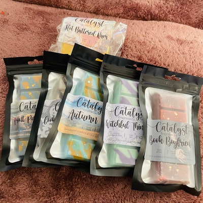 Skin of a Killer Snap Bar Style Wax Melt / Exotic Amber, Fresh Bergamot ...