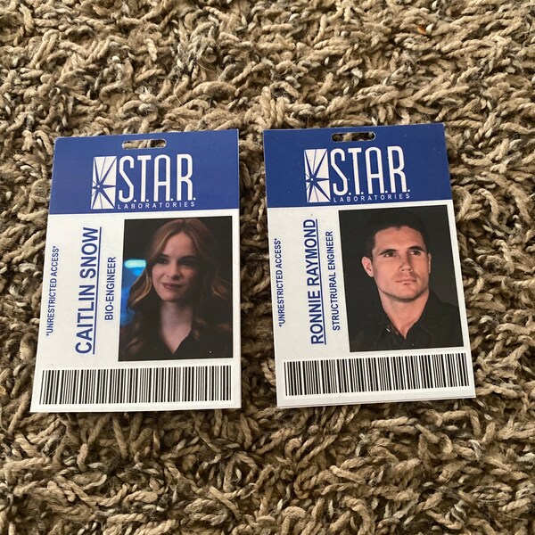 Supergirl CATCO Magazine Fan Art Front Page - Etsy