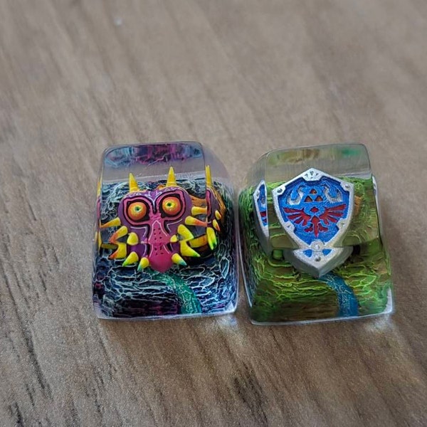 Ma.jo.ra Mask Artisan Keycap, Zel.da Shield Le.gend of Zel.da Resin ...