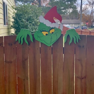 Digital Grinch Peeking Over Fence PDF INSTANT DOWNLOAD Holiday Decor ...