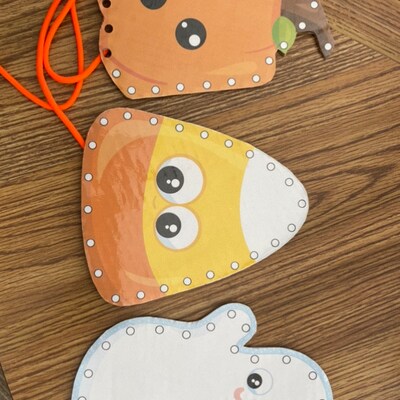 Winter Lacing Cards, Fine Motor Activity, Preschool Centers, Preschool ...