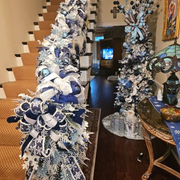 36" Frozen Snowflake Deco Mesh Arrangement/frozen Arrangement/snowflake ...