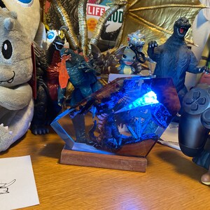 Aliens and Astronauts Resin Lamp, Universe Lamp, Galaxy Night Light ...