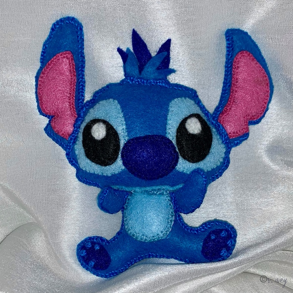 Felt Stitch Pattern, SVG Felt Alien, Stitch Animal Ornament, Cute Felt ...
