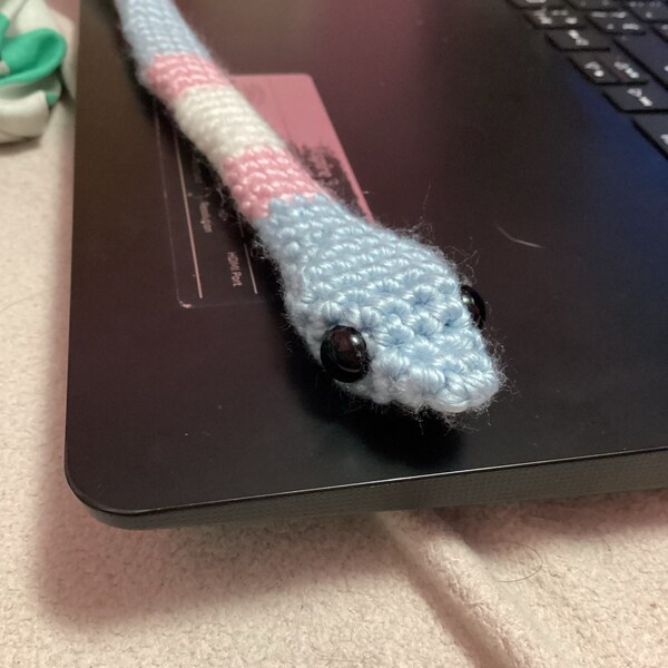 Crochet PATTERN Snake Keychain, No Sew, Amigurumi Tutorial PDF in ...