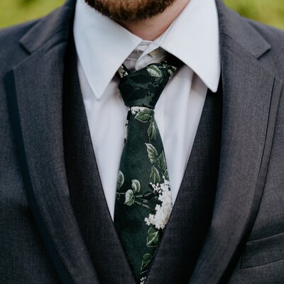 Emerald Green Floral Necktie, Green Floral Tie, Babys Breath, Green ...