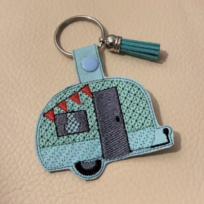 ITH Tiny Camper Key Fob, Vintage Camper Bag Tag, Camping, Key Fob ...