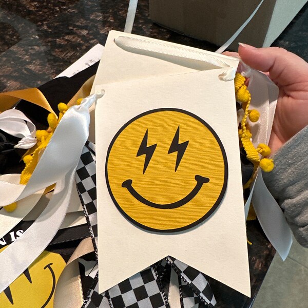 Yellow One Smiley Face Banner, One Happy Dude, First Birthday Boy Decor ...