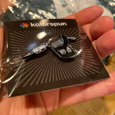 Tattoo Machine Enamel Pin for Tattoo Artist, Tattooist, Tattoo Shop ...