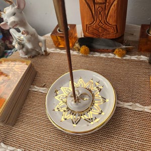 Ceramic Bee With Honeycomb Spoon Rest Handmade Kitchen Yellow Spoon ...