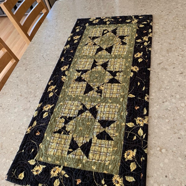 Scrappy Nine Patch, Decorator Quilt, 0122-02 - Etsy