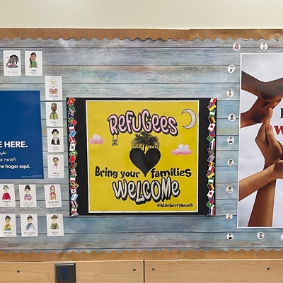 Hello Around the World Flashcards Multicultural Language Resources ...