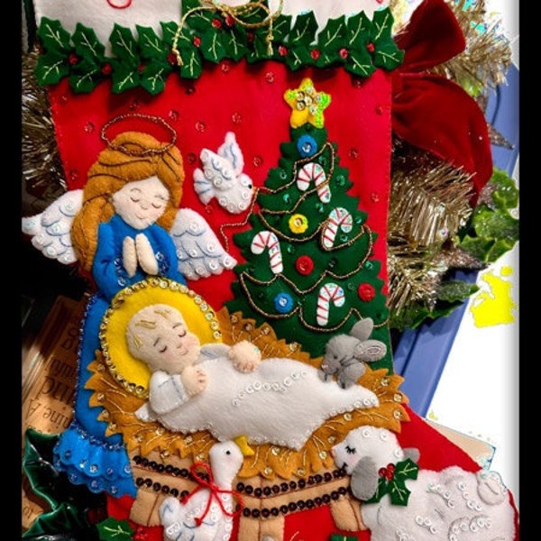 DIY KIT: Bucilla Christmas Wall Hanging "here Comes Santa" - Etsy
