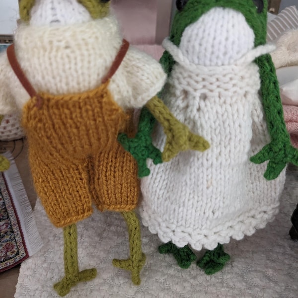 Cute Green Frog With Sweater,froggie Frog Crochet,amigurumi Frog ...