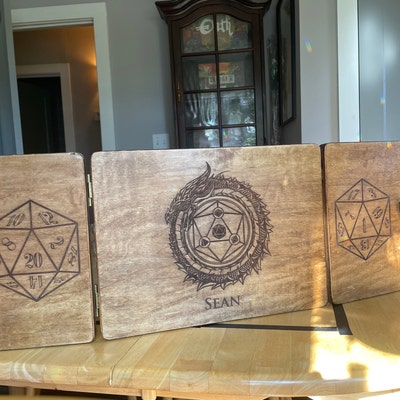 Personalized Engraved Wood Dungeon Master Screen With Custom Side ...