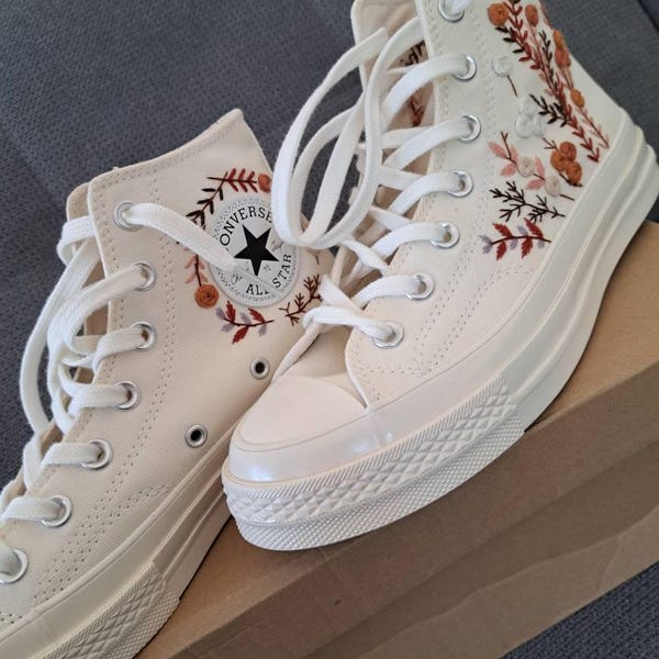 Embroidered Converse Dog, Custom Converse Embroidery Puppy, Embroidered ...