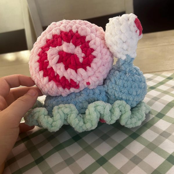 Crochet Pattern: Sea Snail, PDF, Amigurumi (english and French Version ...
