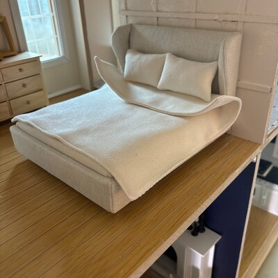 Round Beaded Mirror Natural Wood Macy Mae 1:12 Scale Miniature ...