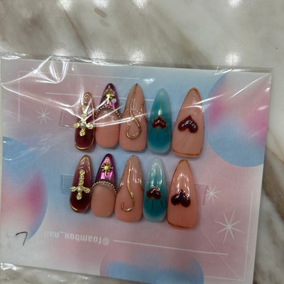 Ombre White Saturn Crystal Hand Painted Nails /y2k Nails /custom Press ...