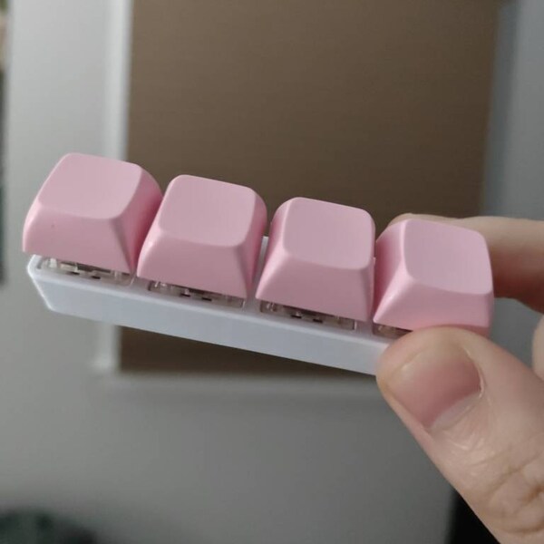 4 Key Mechanical Keyboard Fidget Keychain - Etsy