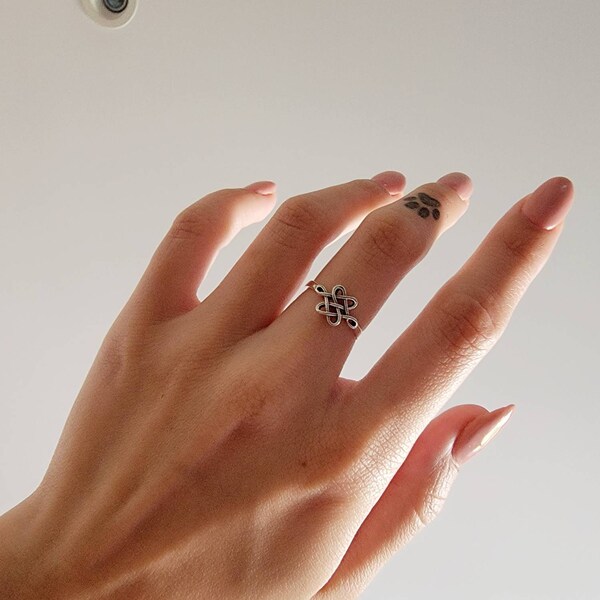 Irish Serch Bythol Ring Sterling Silver Celtic Triquetra Knot Ring ...