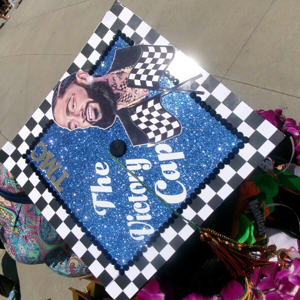 Pink Girly Graduation Cap Topper Class of 2026 - Etsy