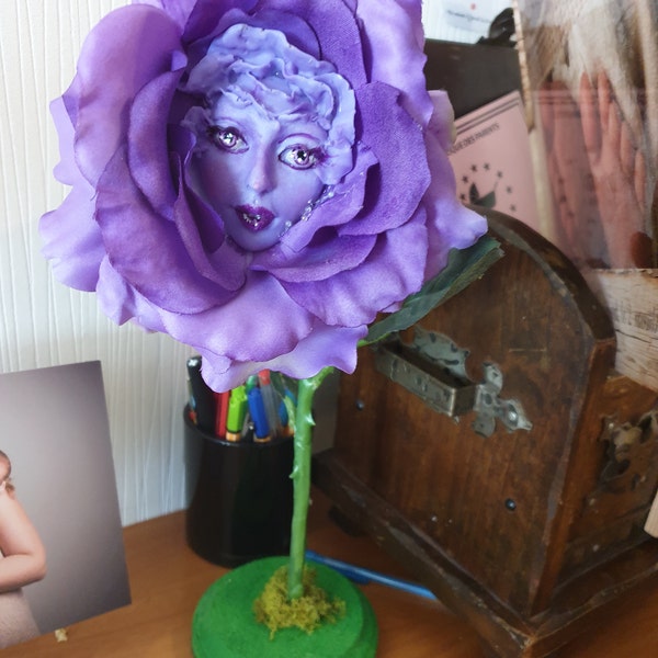 Alice in Wonderland (non) Talking Flowers Spring Fever Series "purple ...