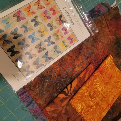 Ombre Flower Bouquet Quilt Pattern V and Co VC1263, Modern Quilt ...