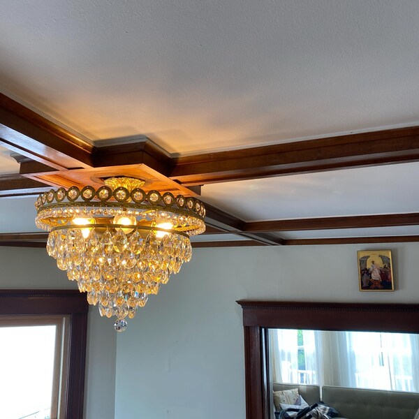 Antique / Vintage Brass & Crystals 8 Arms Magnificent Chandelier ...