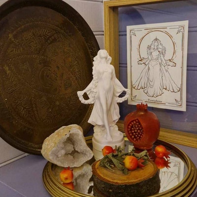 Pauline Bonaparte as Venus Victrix Antonio Canova Replica 13cmh 20cmw ...