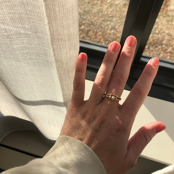 Pearl Gold Anxiety Ring, Meditation Ring, Fidget Ring, Anxiety Jewelry ...