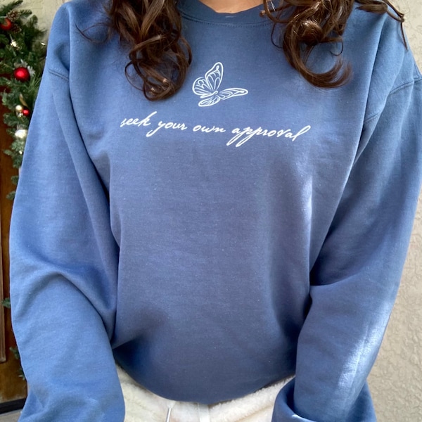 Embroidered It's Ski Season Sweatshirt Christmas Apparel Oversized ...