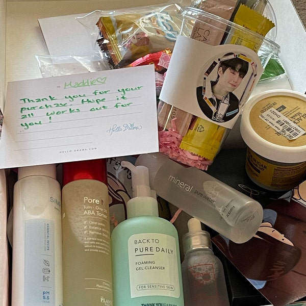 Hello BTS Box: BTS, Bangtan Boys KPOP, Merchandise, Snacks, Albums - Etsy