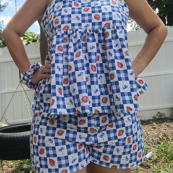 Women's Linen Blouse Sewing Pattern | Spaghetti Strap Top | Easy ...