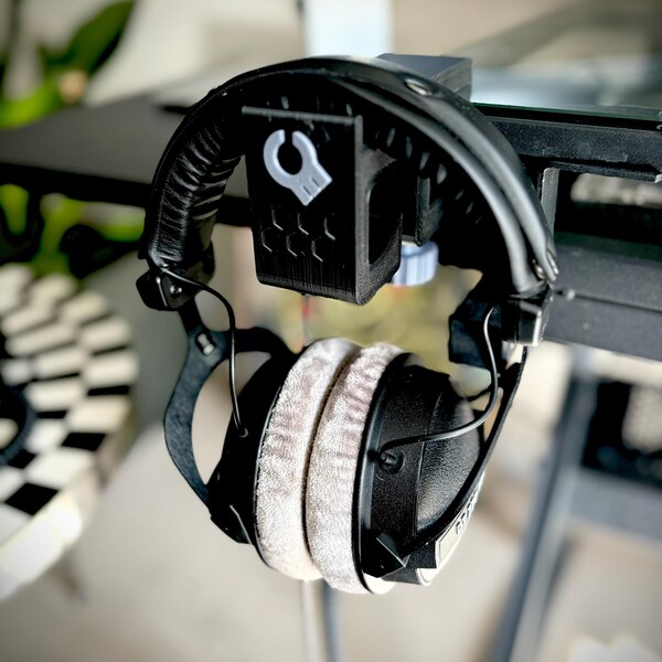 Elta Music Polyvox PF3 Multi-mode Stereo Filter Desktop Effects Unit ...