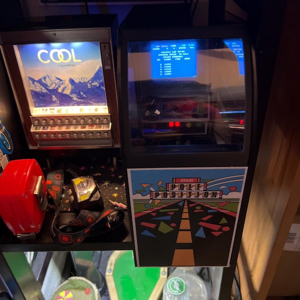 Space Paranoids Themed Coin Pusher. 1:6 / Sixth Scale. Great for ...