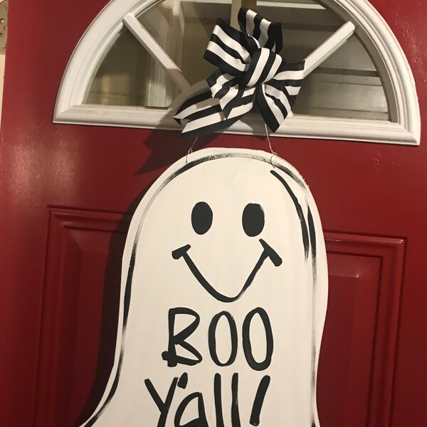 Ghost Halloween Door Hanger | Spooky Door Decor | Fall Door Hanger ...