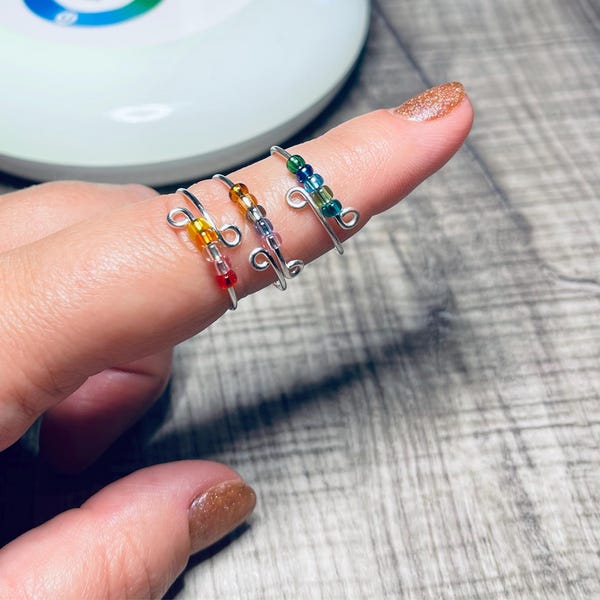 Fidget Ring Set of 3, Bead Rings in Random Colors, Worry Rings, Spinner ...