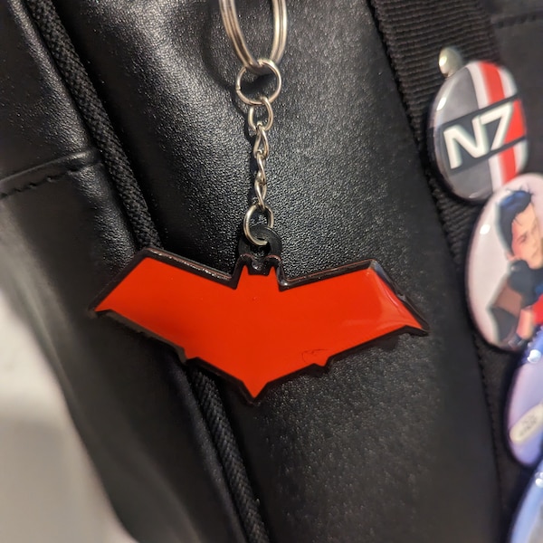 Red Hood Logo / Emblem Keychain From the Comics Character - Etsy