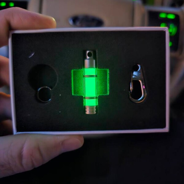 Tritium Keychain S-323 Edition for Use With (1) 3mm X 22.5mm Tritium ...