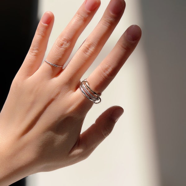 14KGF Sia Two Tone Eternity Connected Ring, 1/20 14K Quality Mark (r4s) - Etsy