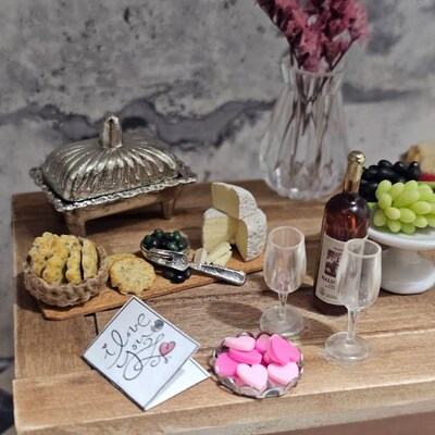 Bones Collection, Gothic Miniature, Haunted Dollhouse, Macabre 112 ...