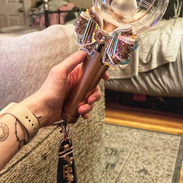 ATEEZ LIGHTINY Light Stick Leather Bow Kpop Accessory V2 Edition - Etsy