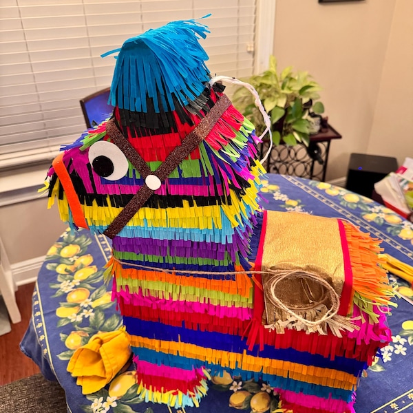 Burro Navideno Dorado Pinata / Gold Christmas Theme Donkey Handmade ...