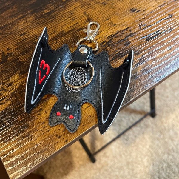 Bat Motorcycle Motorist Car and Bike Keychain, Biker Chic Keyring Key ...